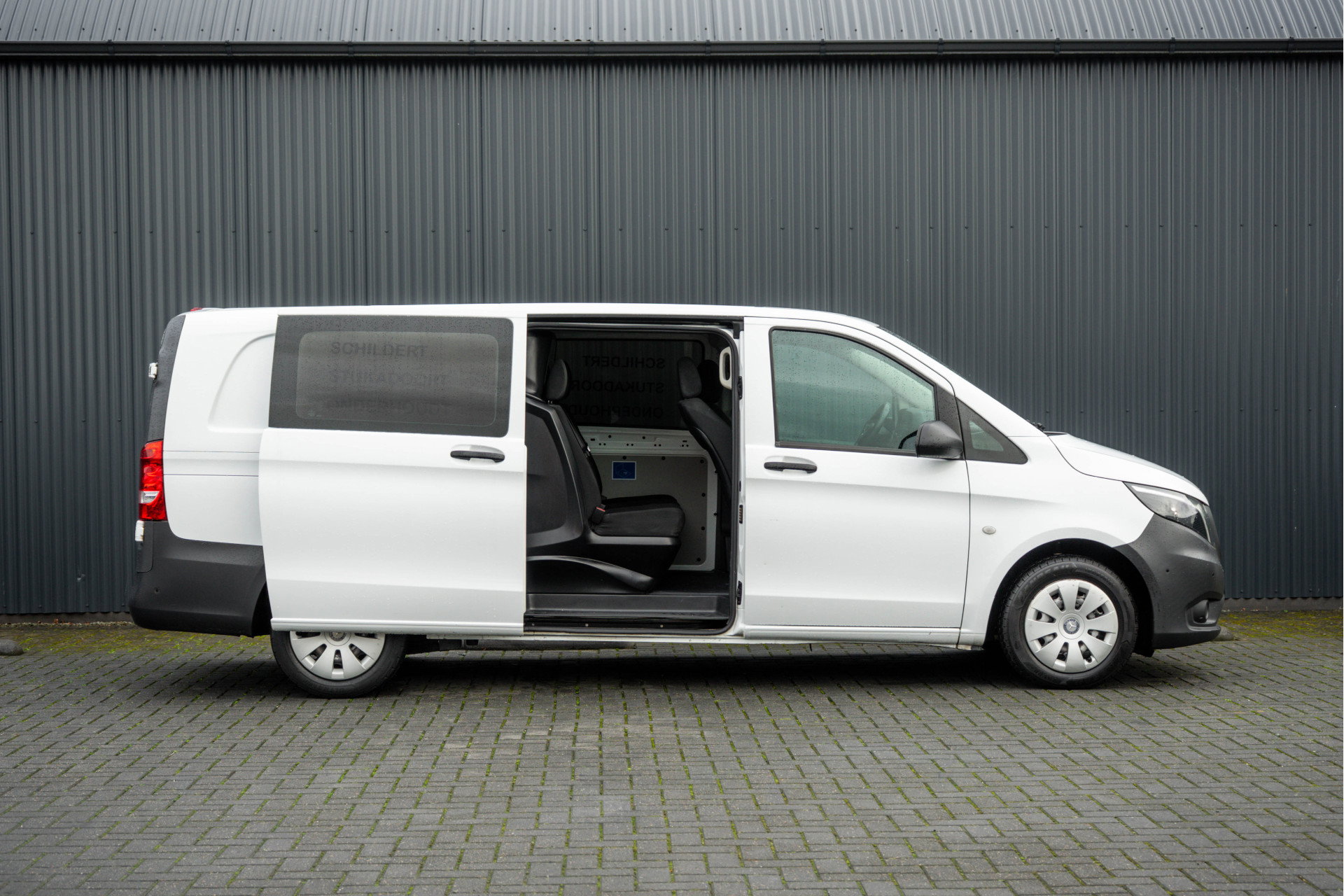 Mercedes-Benz Vito 111 CDI XL L3H1 | 5-Persoons | DC | Camera | Cruise ...