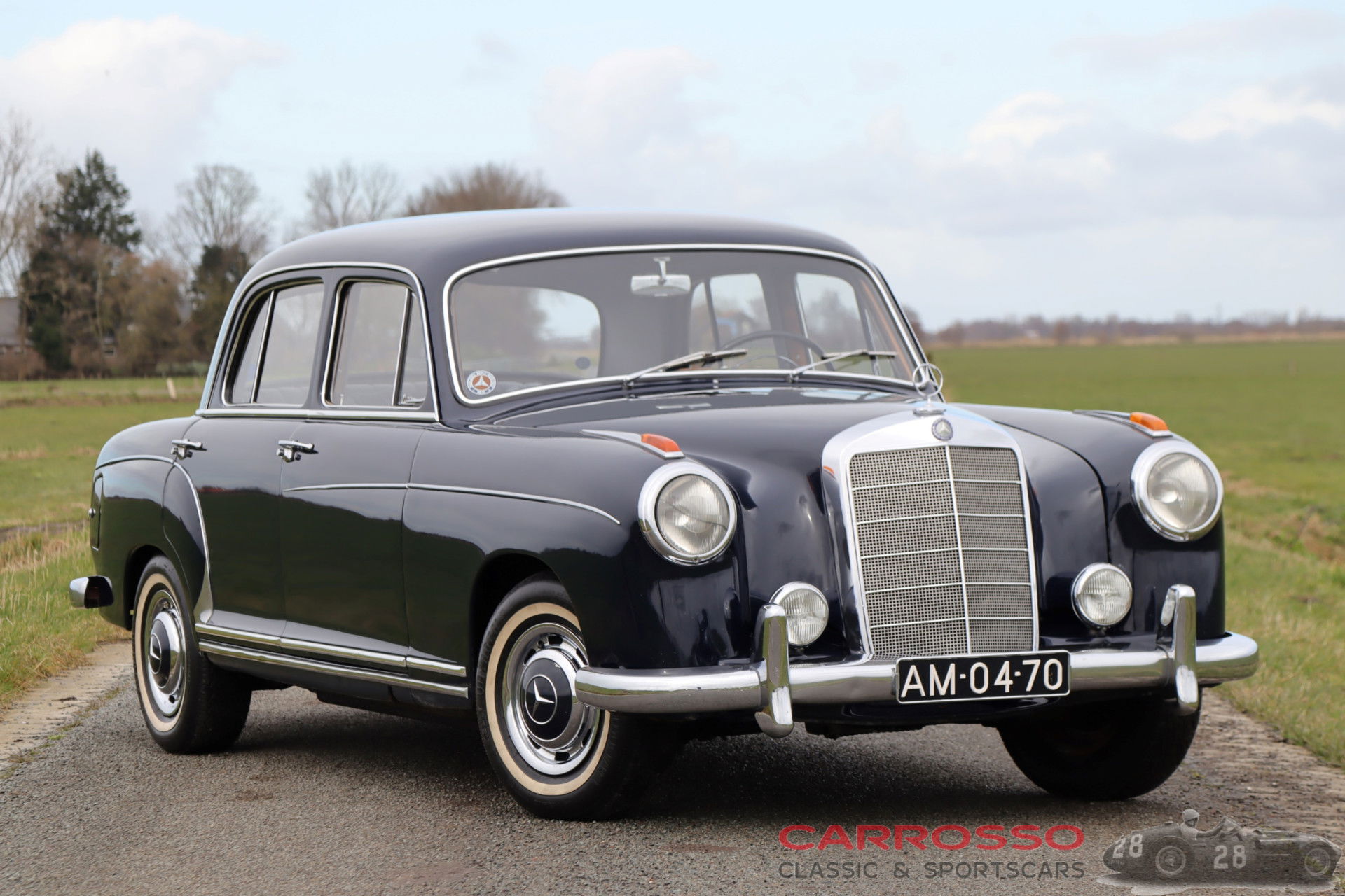 Mercedes-Benz 220S W180 – Carrosso