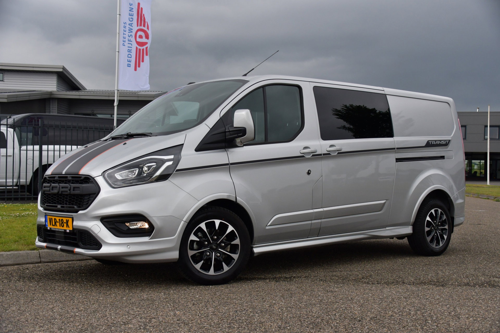 Ford Transit Custom 320 2.0 TDCI L2H1 Sport leasen - Regeljelease.nl