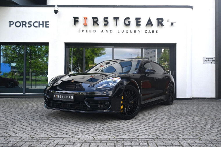 Firstgear Cars BV - Exclusieve Auto's - Luxe Occasions - Almelo