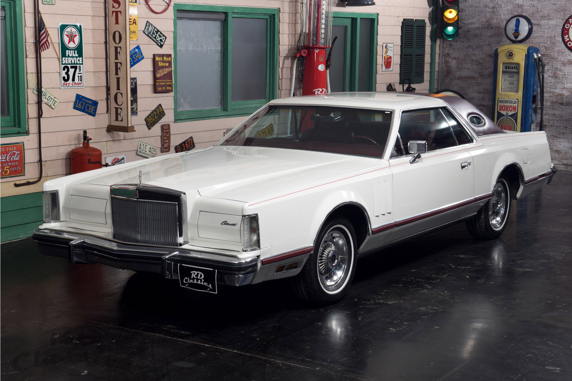 Lincoln Continental Mark V RD Classics Lincoln Continental Mark V RD Classics
